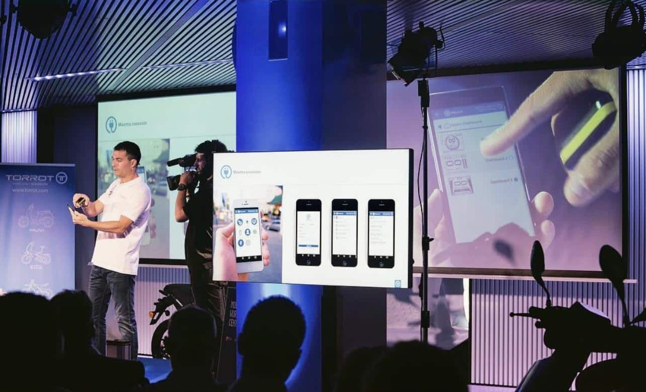 Location Écran LED Paris & IDF - Écran Géant & Mur De LED